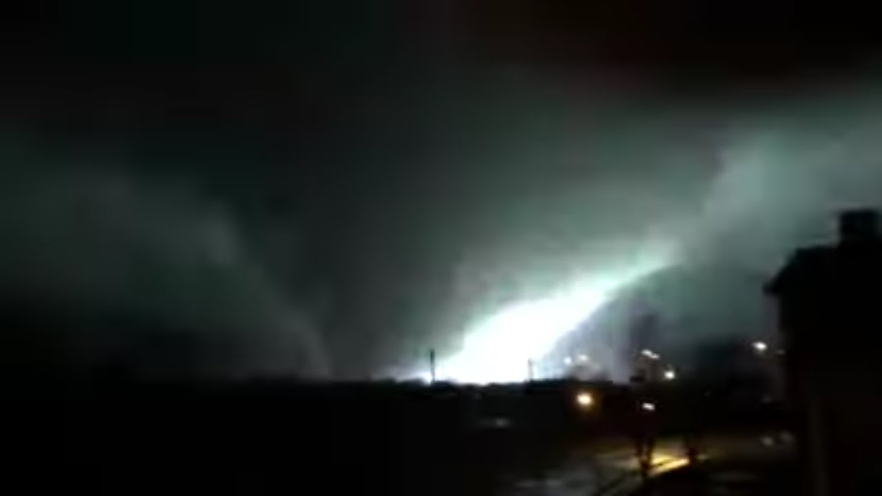 Scary Tornado Compilation - YouTube