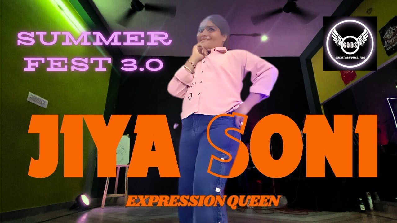 Expression Queen 😍🔥 || Jiya Soni || Garmi Song || Dance Choreography ...