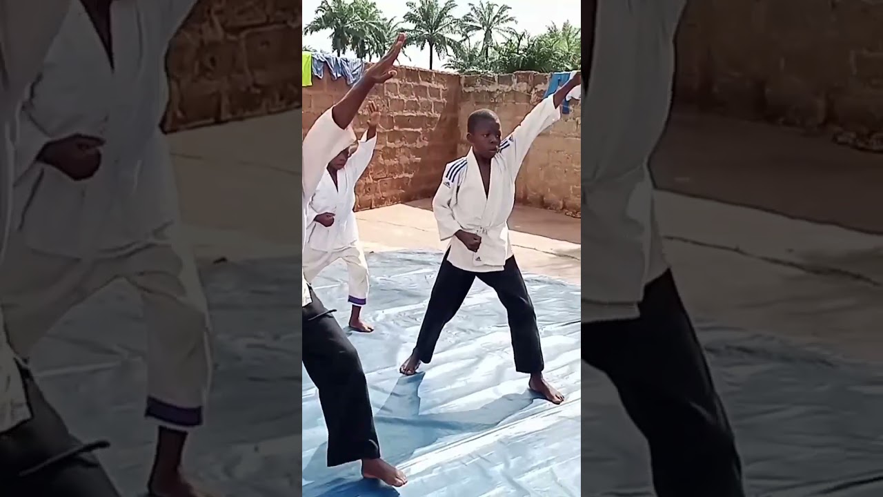 1er Essai de mes disciples U14 pour le Kata Heian Shodan karaté ...