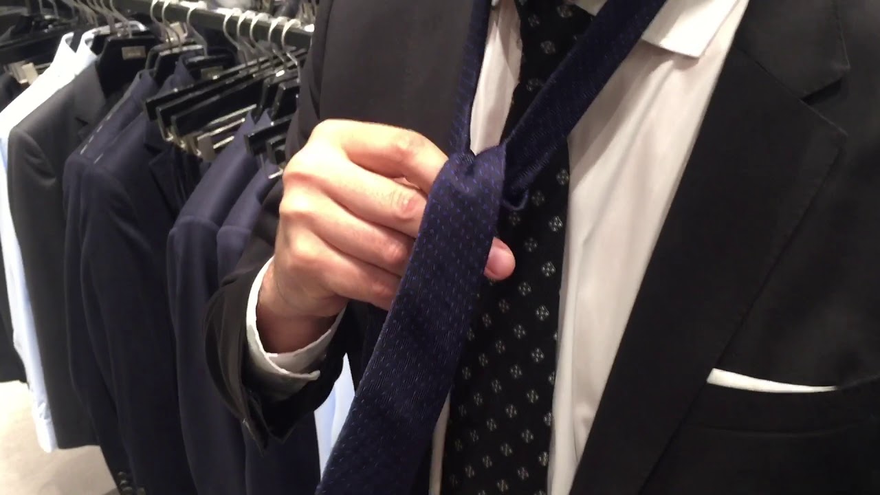 Hugo Boss - How to tie a tie - YouTube