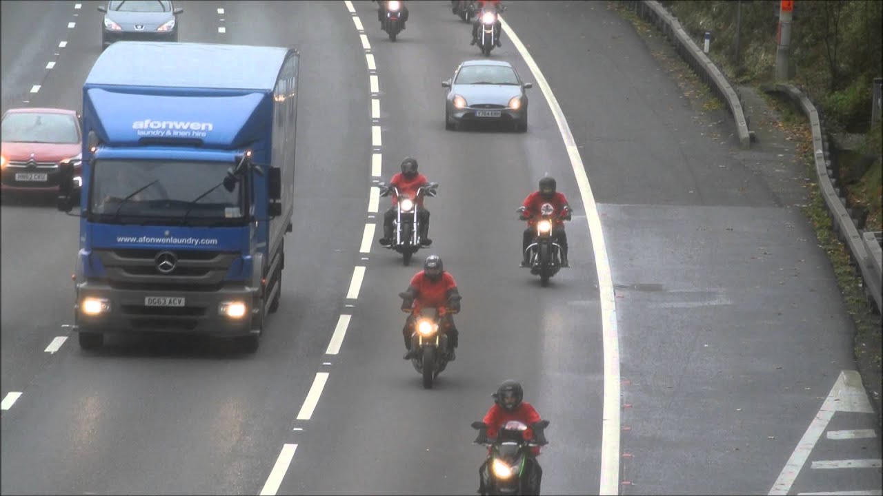 M25 ring of red 2015 filmed from Leatherhead bridge video 1 - YouTube