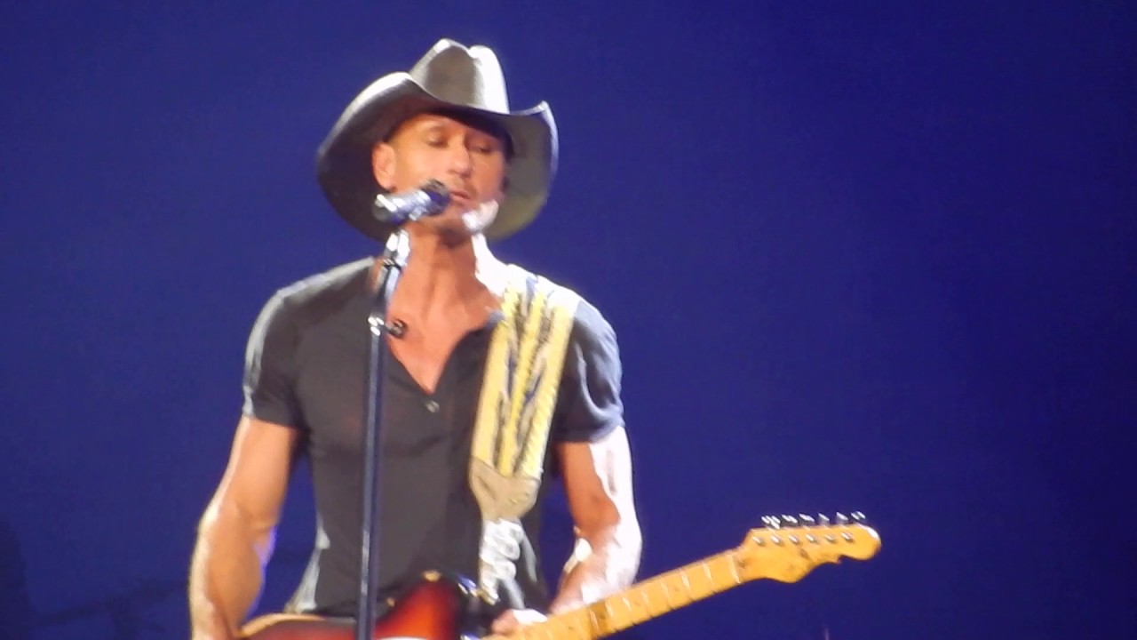 Tim McGraw Angry All The Time Shotgun Rider Milwaukee Jun 16 2017 - YouTube