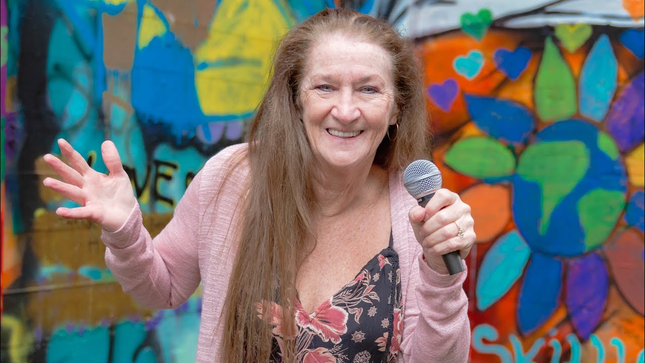 Standup Live Dianna Potter - YouTube