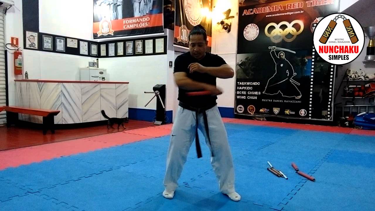Nunchaku Simples - Aula FAIL (Mestre Daniel Ravazzani) - YouTube