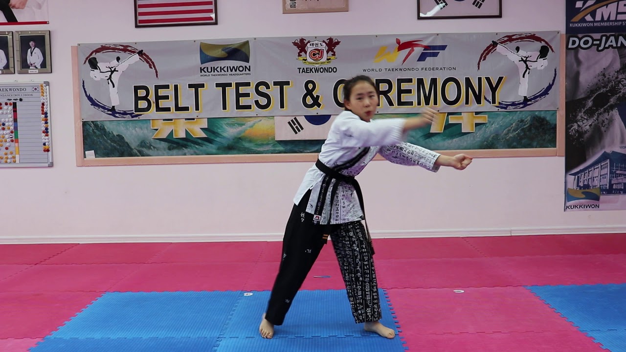 Taekwondo dancing(beginner) - YouTube