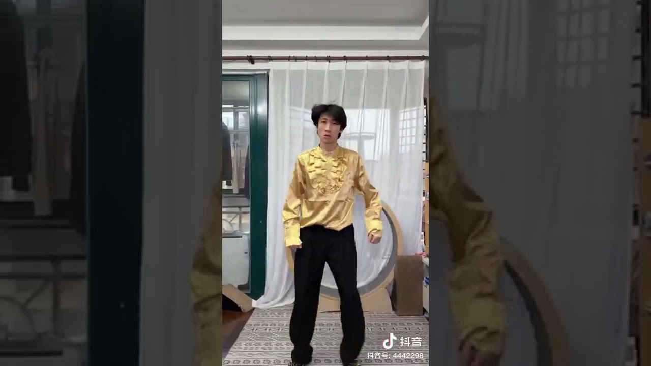 Most energetic cheeky cha cha dance from Douyin - YouTube