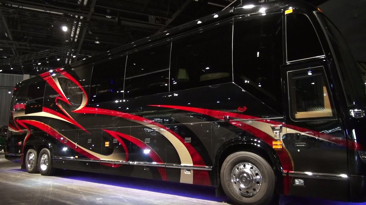 Prevost Coach Tour at the Florida RV Supershow - YouTube