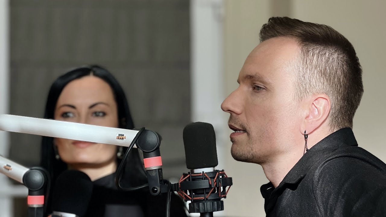 Reinis Sējāns un Elza Leimane par izrādi “Vārna” 21. oktobrī “Lielajā ...