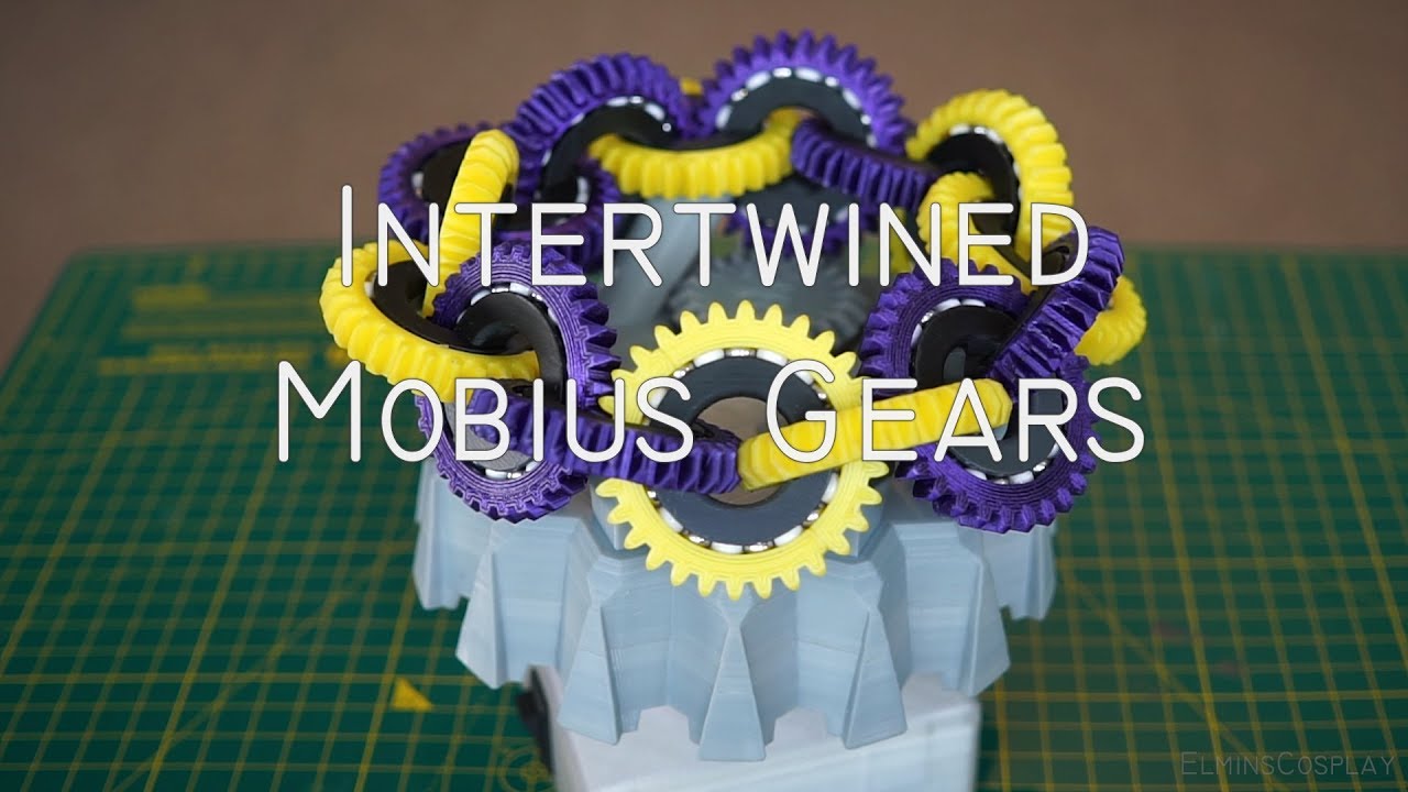 Motorized Intertwined Mobius Gears - YouTube
