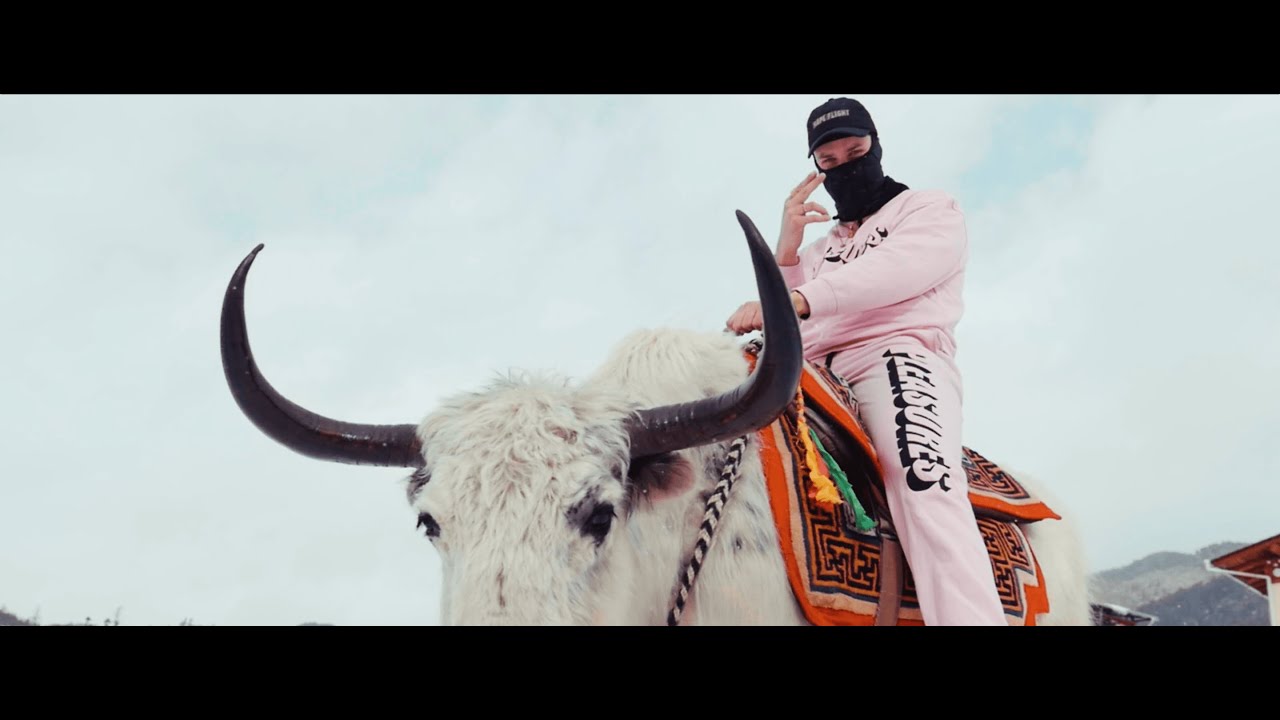 Def Manic - EXTACY (Music Video) - YouTube