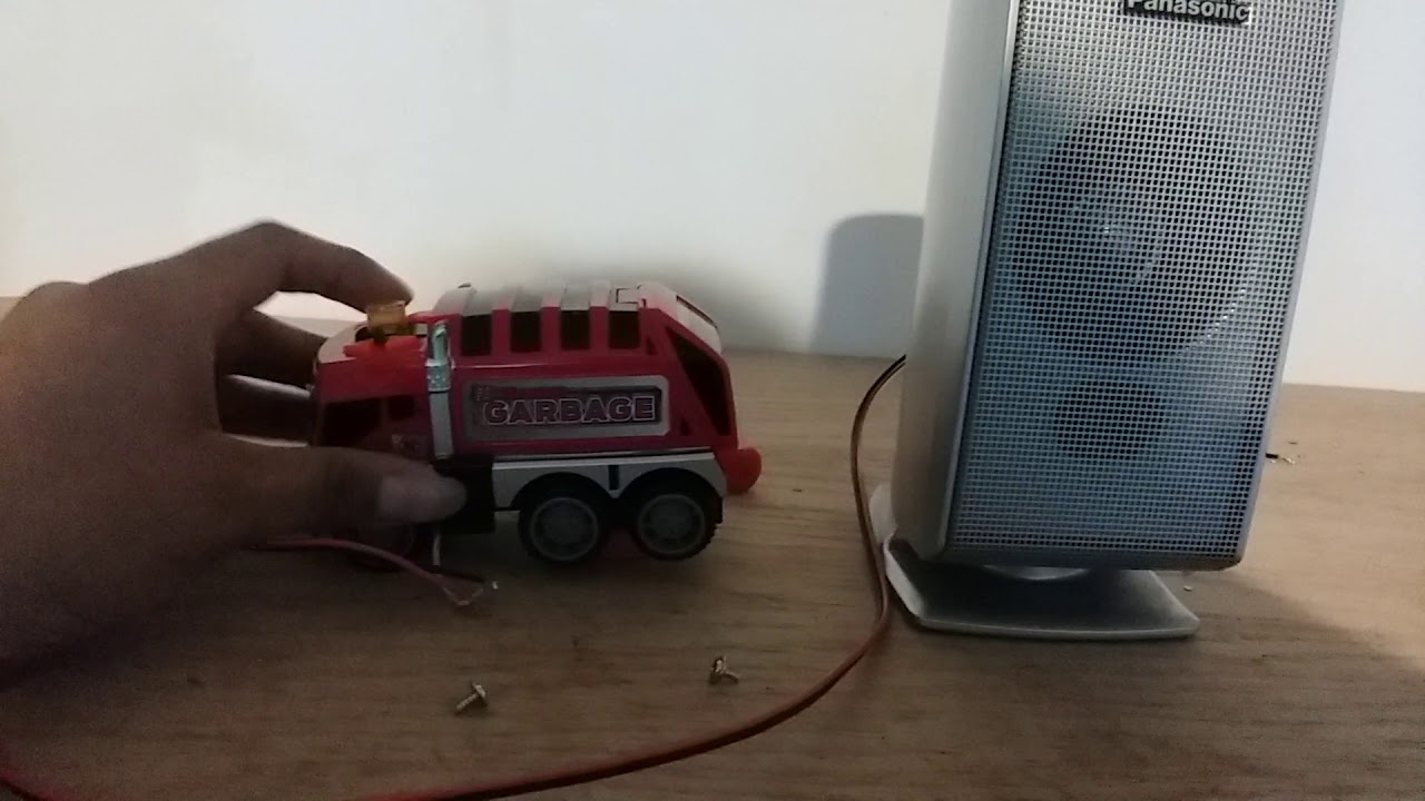 Road Rippers mini city service fleet garbage truck with speaker ...