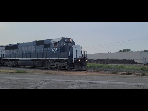 LSRC 6351 & LSRC 6352 Dixie Highway Bridgeport - YouTube