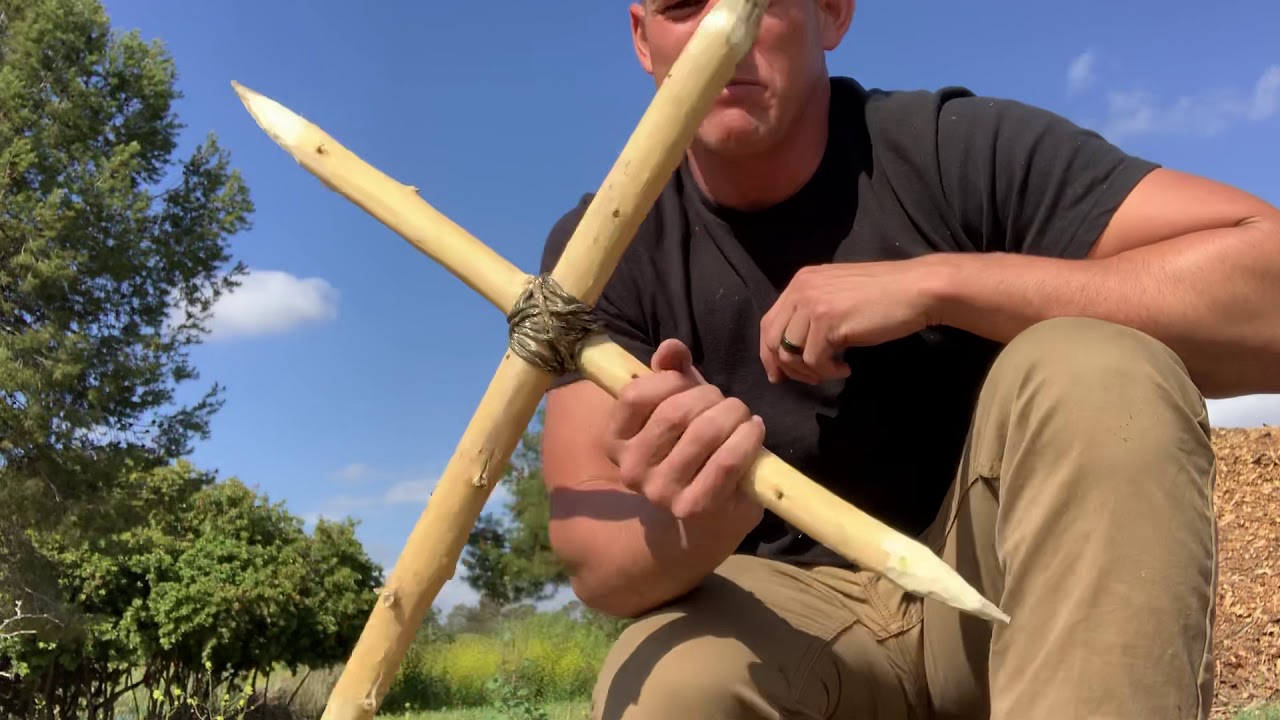 Primitive throwing star - YouTube