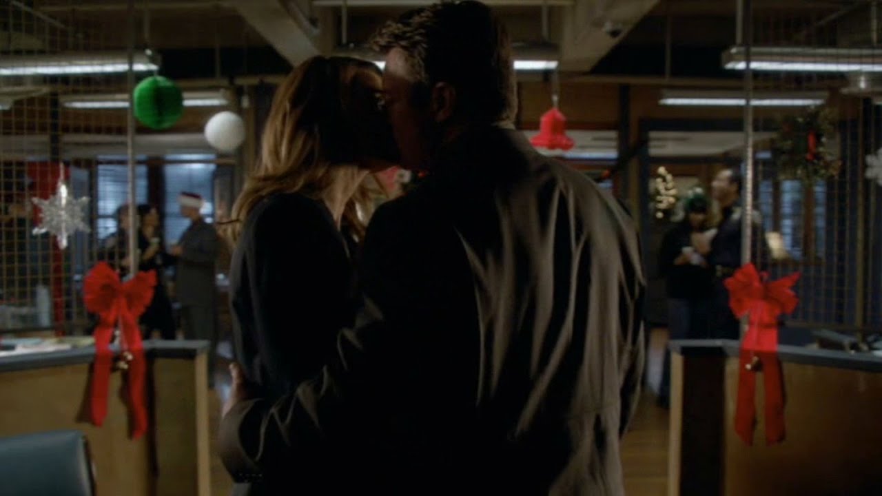 #Castle Bad Santa Missing You #Caskett - YouTube