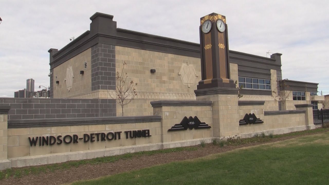 windsorwindow - Windsor Tunnel Entrance to Detroit 2013 - YouTube