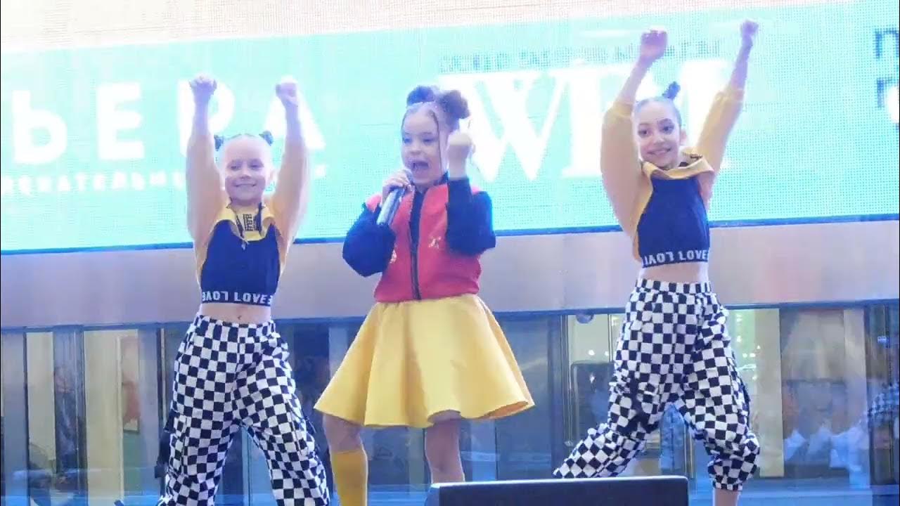 01 05 2023 Самый СуперМодный Праздник Лиза Глебова с песней