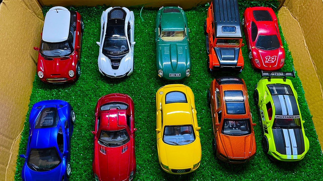 Review of Model Cars: Racing Car, Mini Cooper, Bmw i8, Bentley, Mustang ...