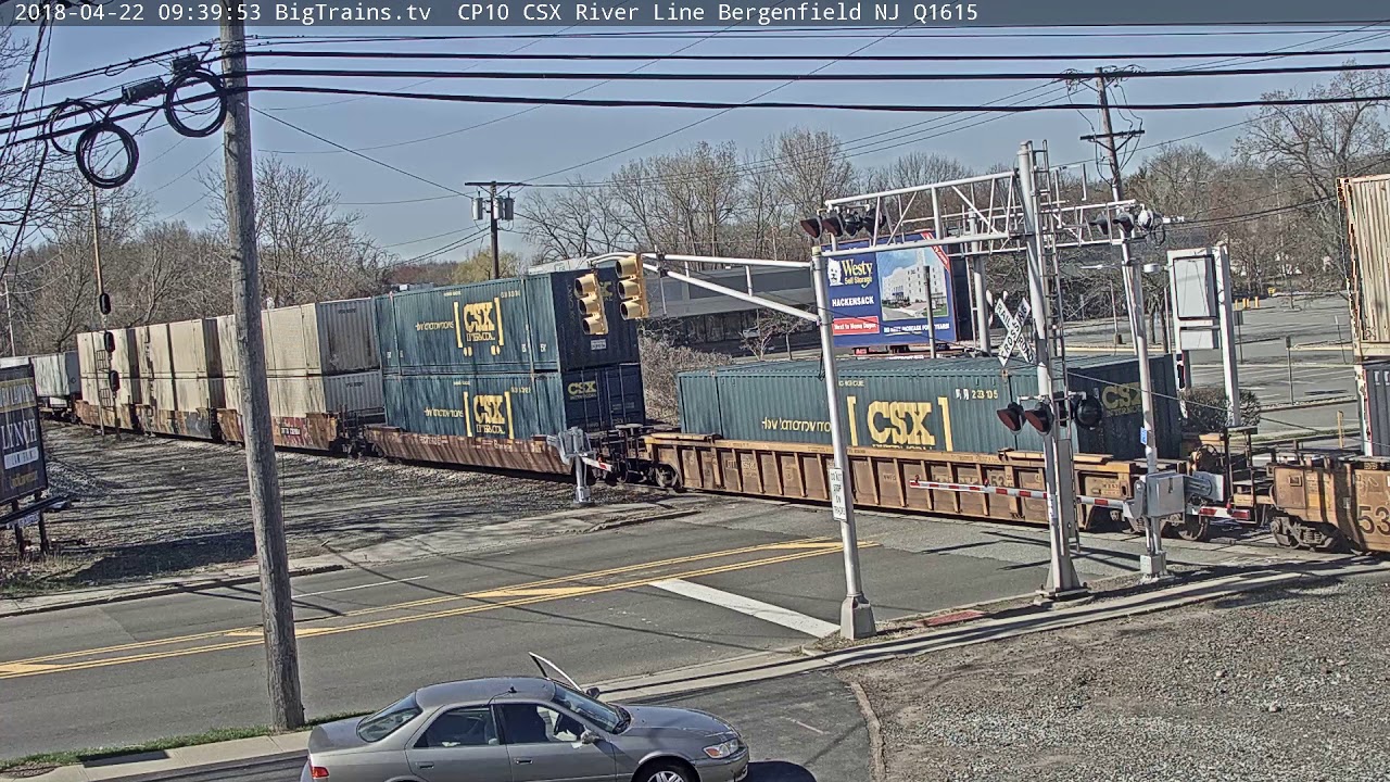 BigTrains.TV April 22 2018 09:39 sb stack trailers CSX 923, 132 Q010 ...