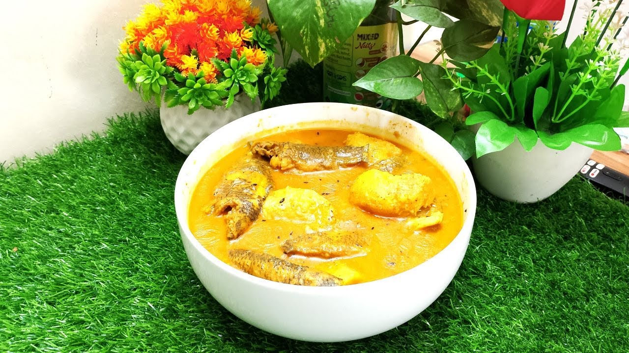 মাটির আলু রান্না রেসিপি/মেটে আলু রান্না সাথে কৈ মাছ ।। Mati Aloo With ...