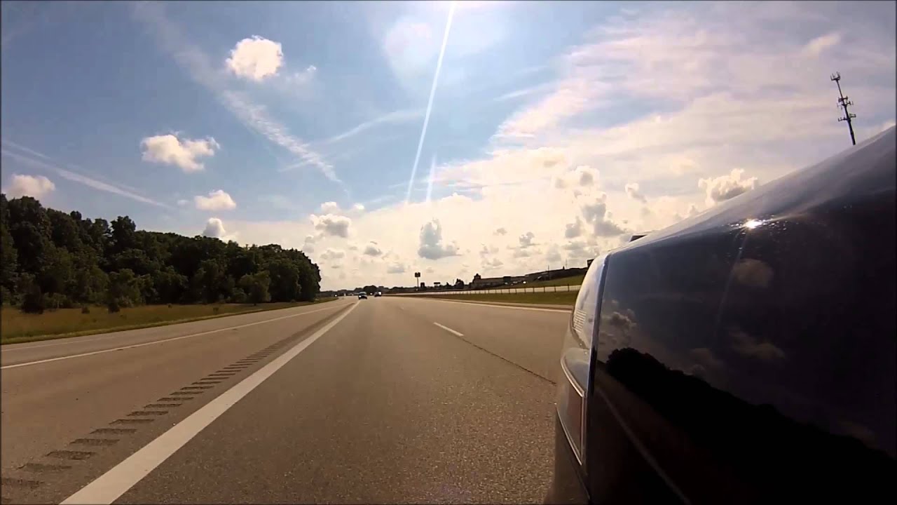 High Speed Police fly by - YouTube