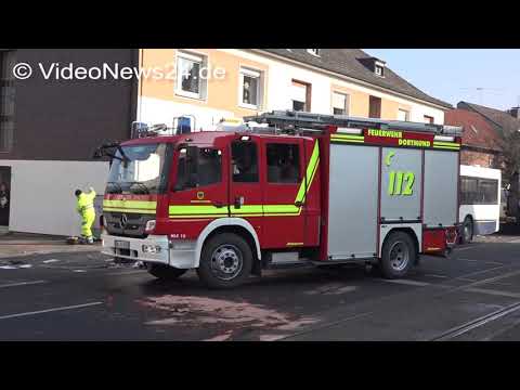 21.02.2018 - VN24 - Schulbus prallt gegen Hauswand - mehrere Kinder verletzt