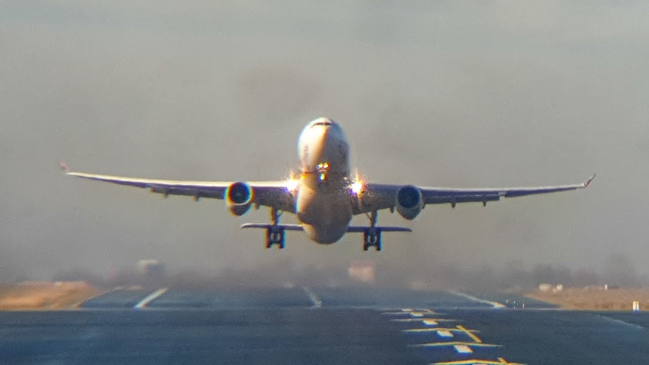 HAINAN Airlines Airbus a330-300 HEAD-ON TAKEOFF from Belgrade Airport ...