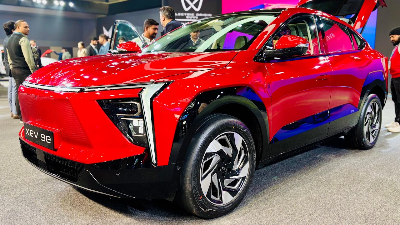 Mahindra XEV 9e 2025 Review EXPERT'S Honest Opinion - YouTube