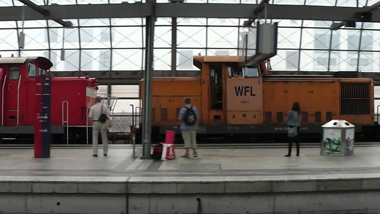 2x BR 346 WFL in Berlin - YouTube