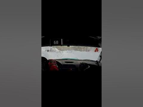 Хороший старт по льду. Шипы 15" пирелли 7мм. Subaru 300 hp - YouTube