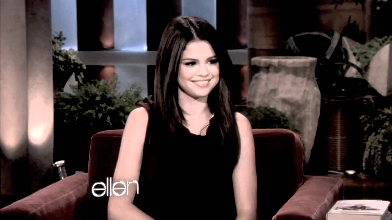 Justin Bieber and Jasmine V - Just a friend - YouTube