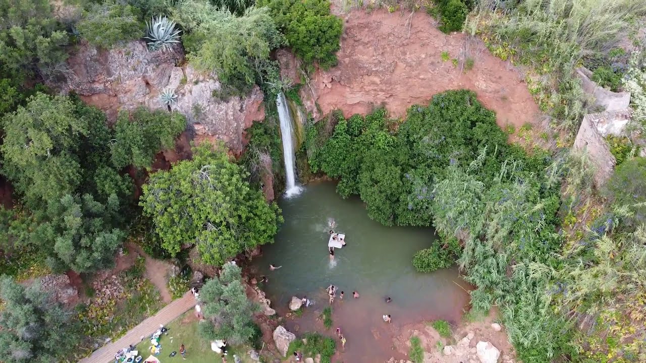 Queda do Vigário - Cascata no Algarve - YouTube