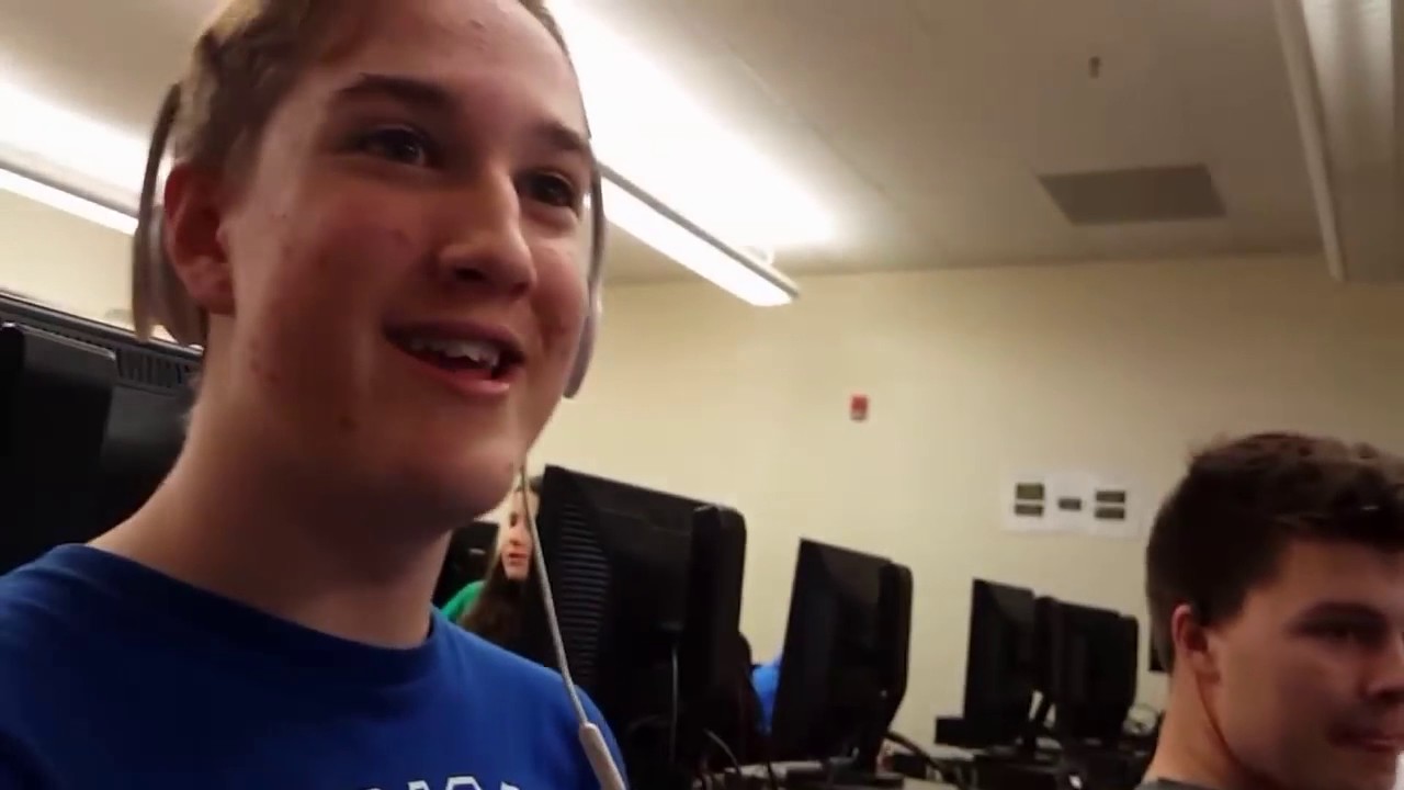 Running memz virus at school - YouTube
