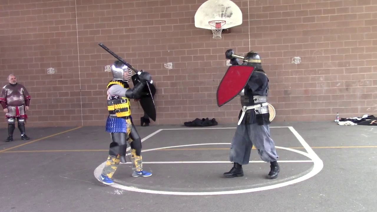 SCA Heavy Fighting: Jarfr VS Sir Einar 2-11-2018 - YouTube