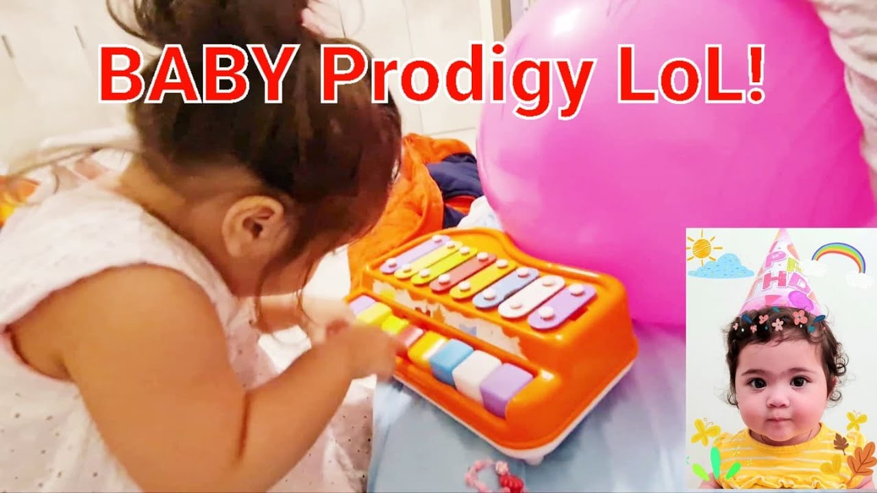 Baby Mariam Playing Piano! - YouTube