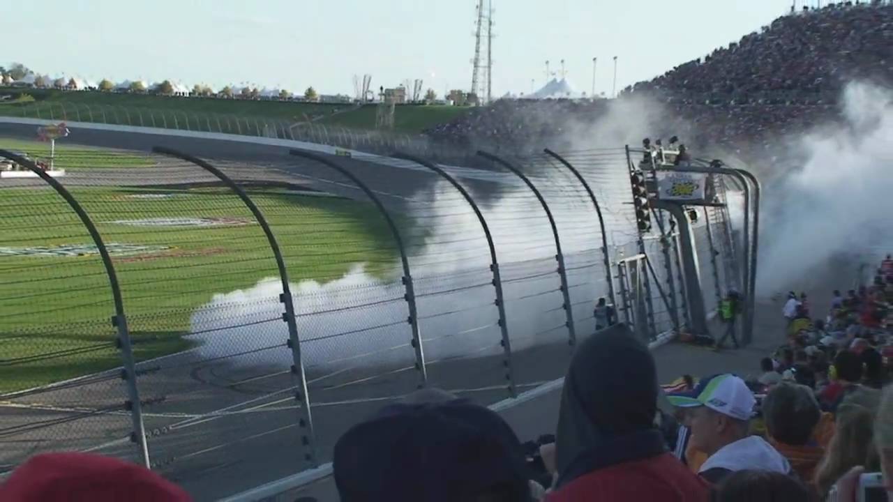 2009 NASCAR Nationwide @ Kansas 2of2 - YouTube