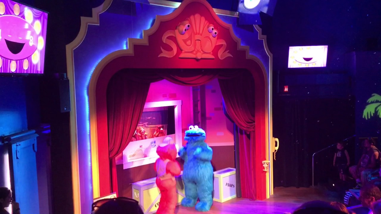 Elmo the Musical @ Sesame Place 🎈 - YouTube