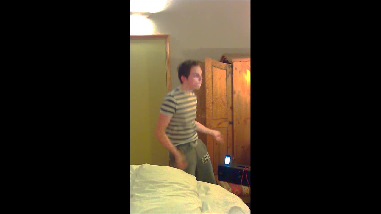 Spastic dancing - YouTube