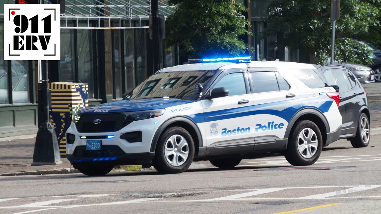 Boston Police and Boston EMS Responding - YouTube