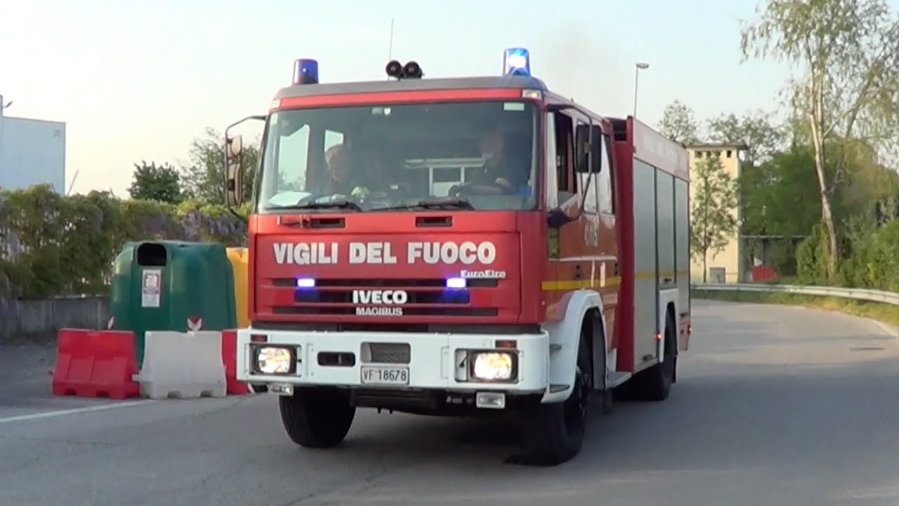 APS Iveco EuroFire Vigili del Fuoco Mestre - Italian Fire Dept. engine ...