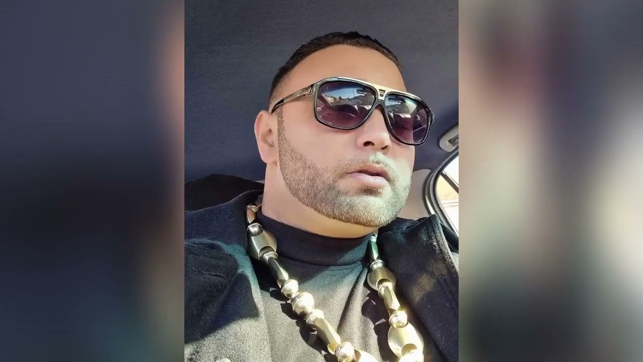 ROLAND 2023 - Satyának - YouTube Music