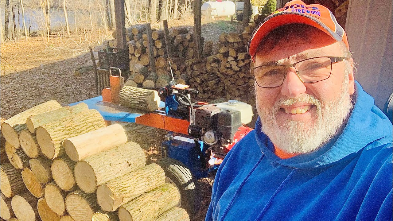 FIREWOOD | Splitting/stacking bundle grade rounds - YouTube