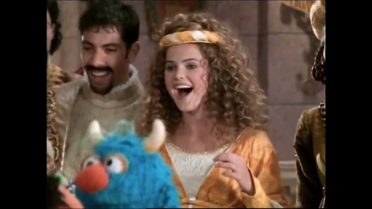 CinderElmo - Everybody's Doin' This Dance (reprise, Dutch) - YouTube