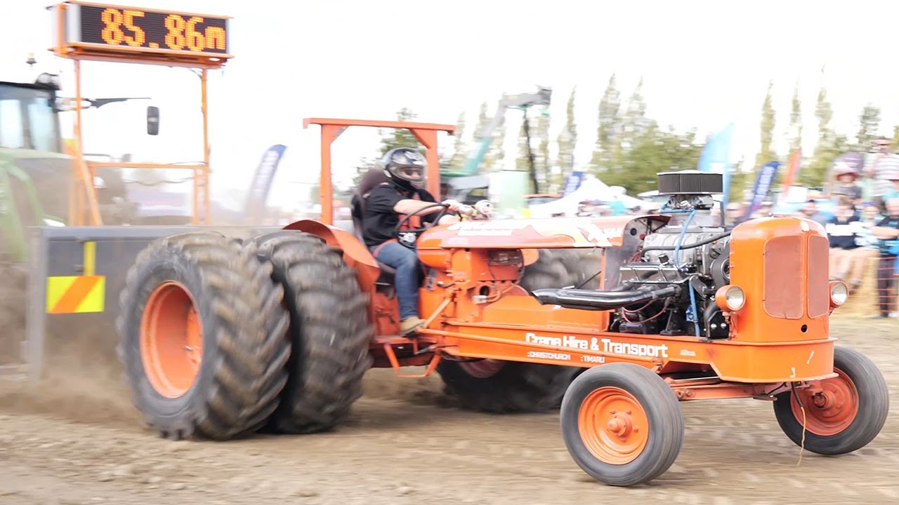V8 Antique Tractor Pulling - The Nutty Nuffield PM4 at the 2024 ...