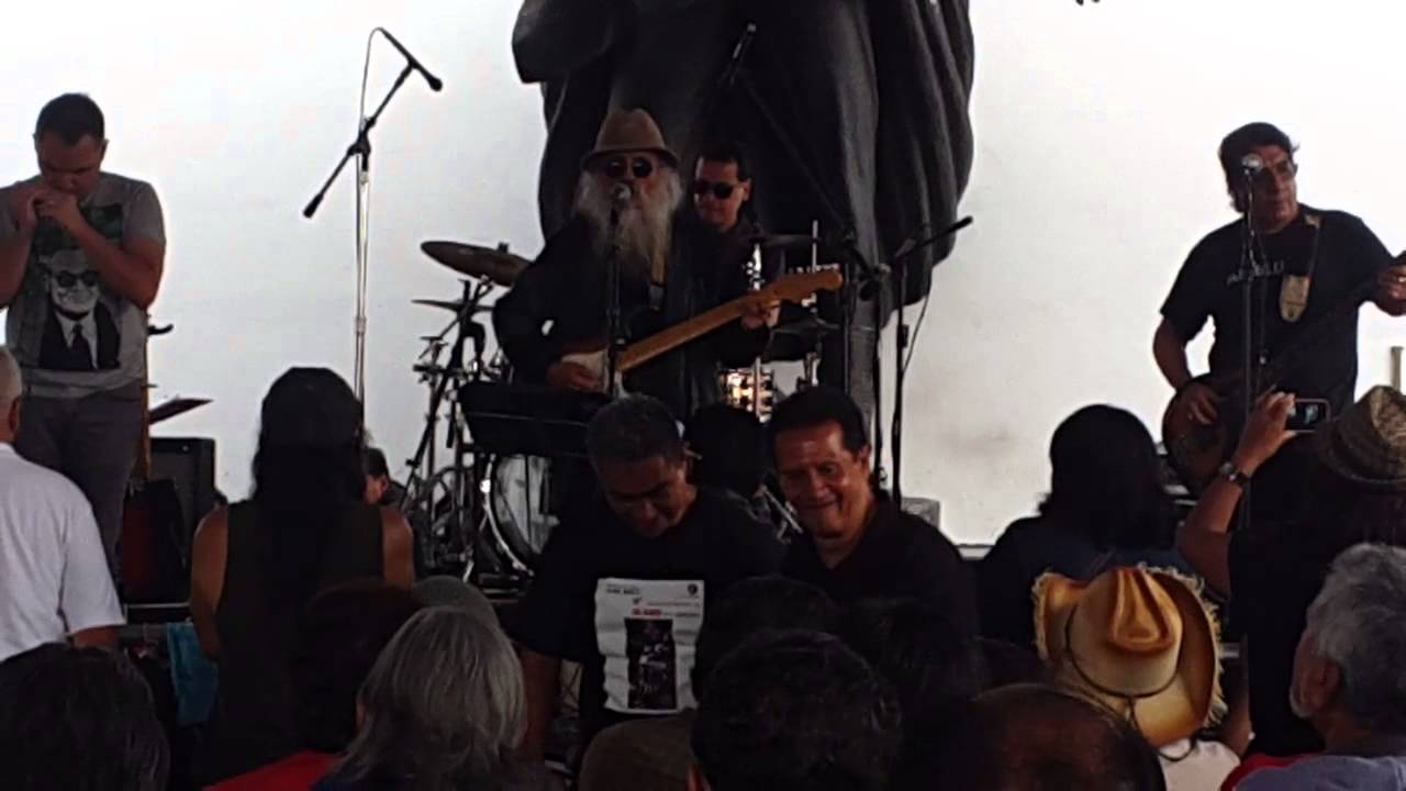 Roy Alvarez - 9° encuentro nacional de blues - YouTube