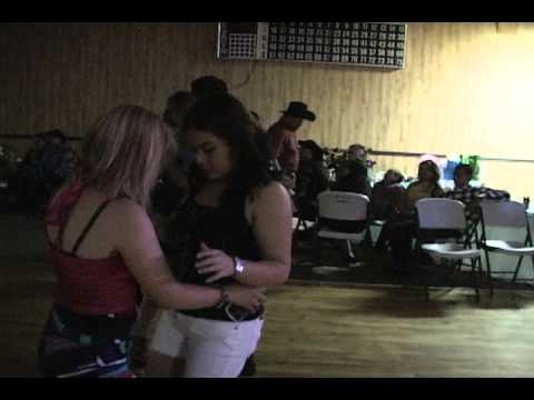 bailando bachata