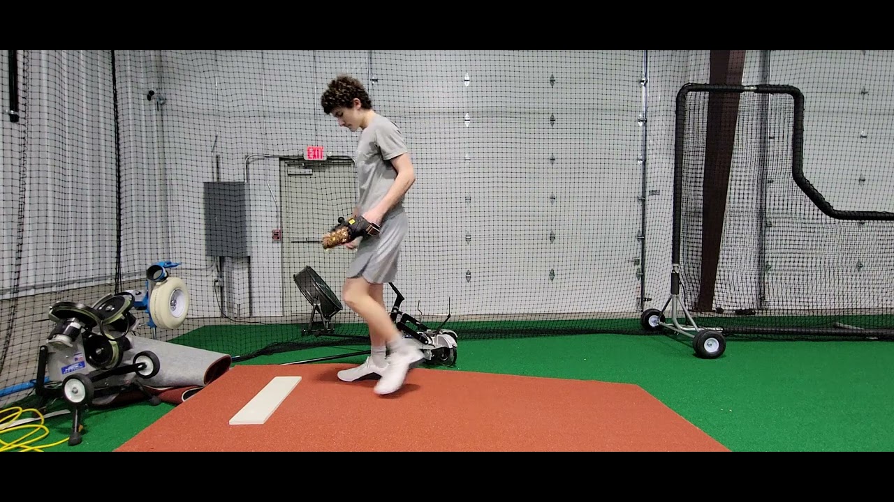 Feb 26 pitching side view - YouTube