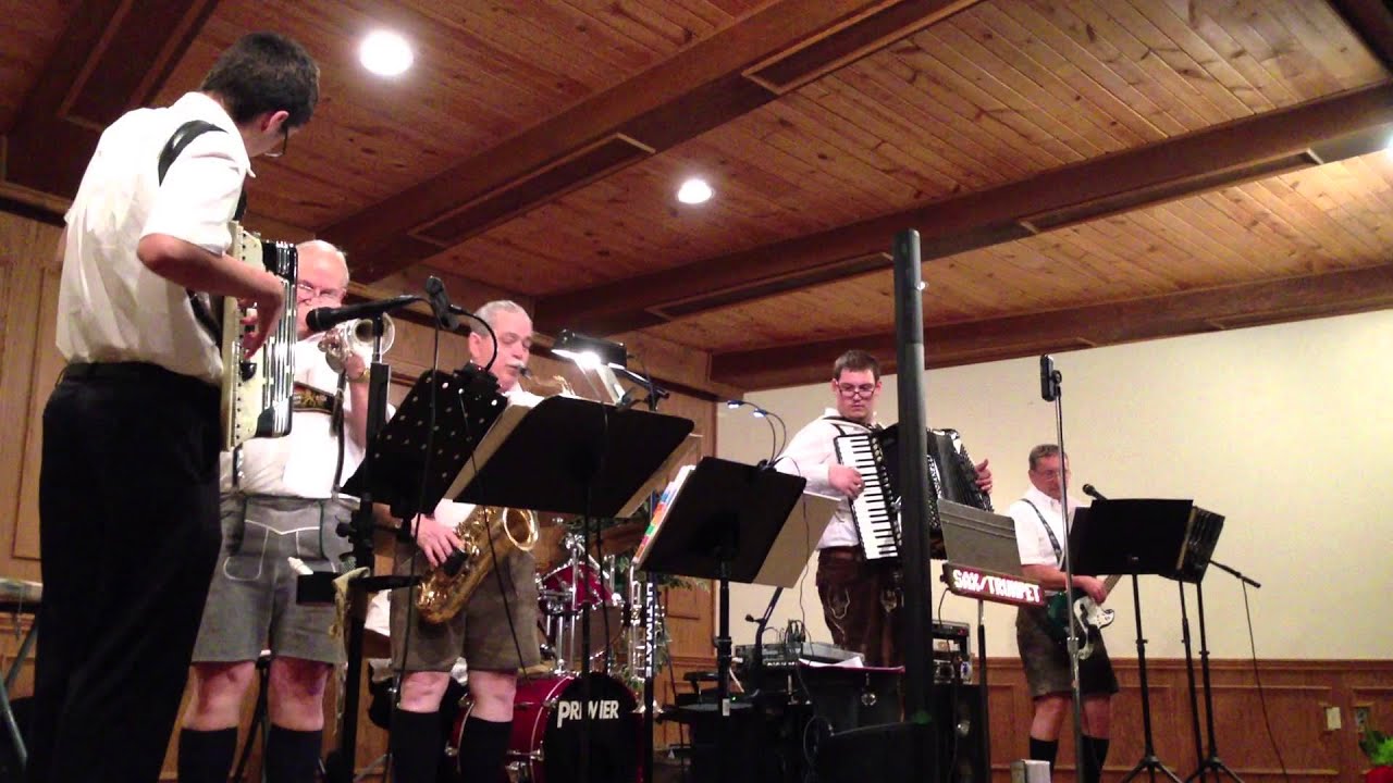 Edelweiss Band music at the Gottschee Treffen - YouTube