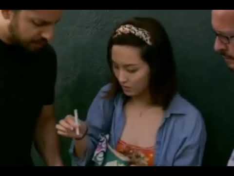 tante cantik ini gak nyangka dgn trik sulap pria disebelah