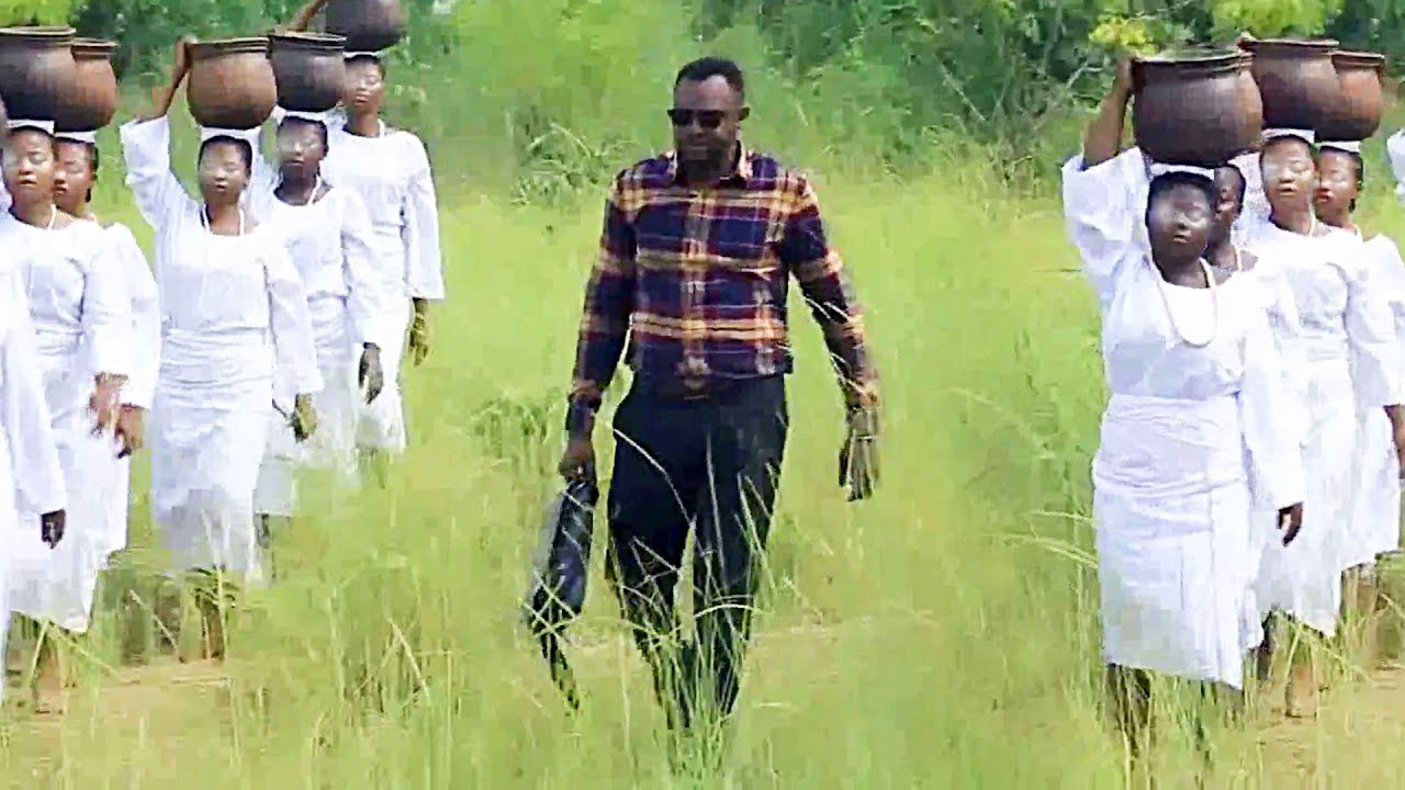 EKUN OKUNRIN ALAGBARA - A Nigerian Yoruba Movie Starring Odunlade ...