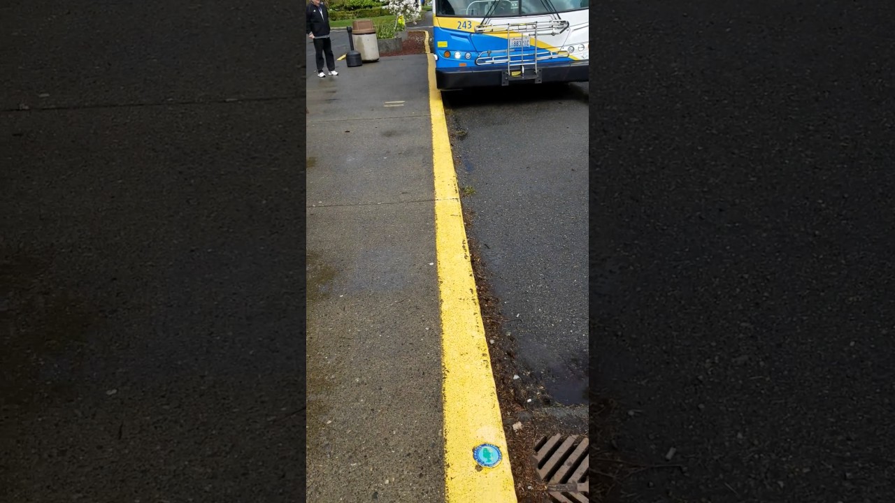 Scan the bus pass! - YouTube